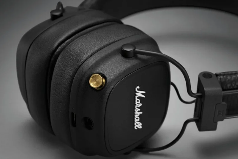 Marshall Major IV: сравниваем подделку и оригинал